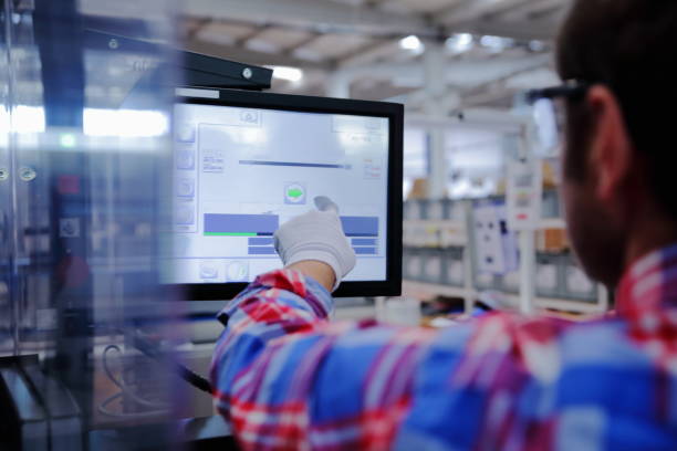 Real Time Production Scheduling With Complex Routing Planettogether